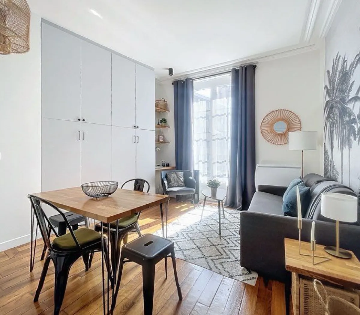 Studio meublé 20m² 895 € (92310) | 123 Loger